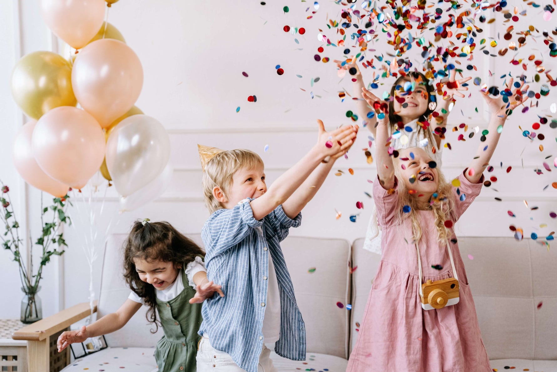 Party Decorations & Themed Party Kits - Buy Online | Konfetti Parties